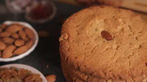 Dum Ke Rote | Karachi Bakery | Hyderabad | Making